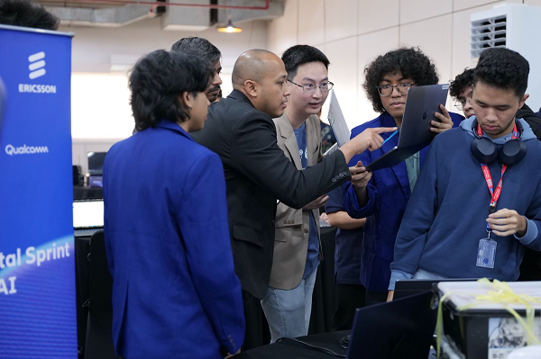Ericsson Dorong Inovasi Digital Generasi Muda di Hacking Day – Hackathon 2025